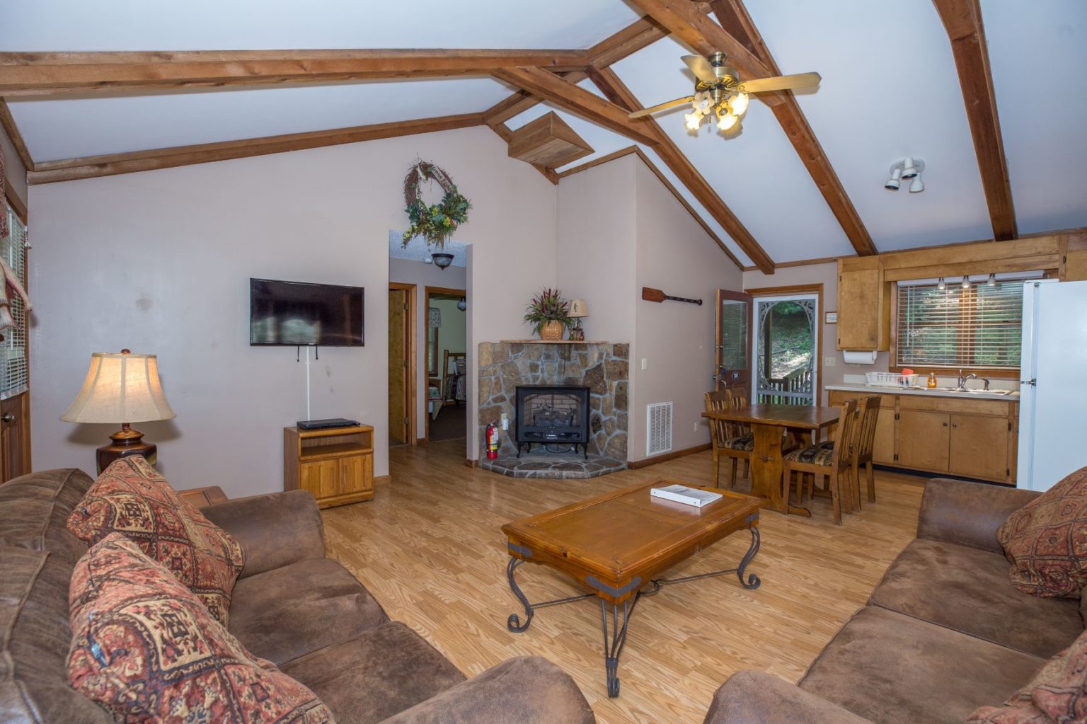 2 Bedroom Cabins | Springmaid Mountain